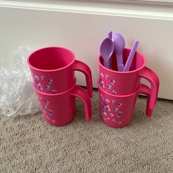 Tupperware | Kitchen | Tupperware Mugs And Spoons | Poshmark